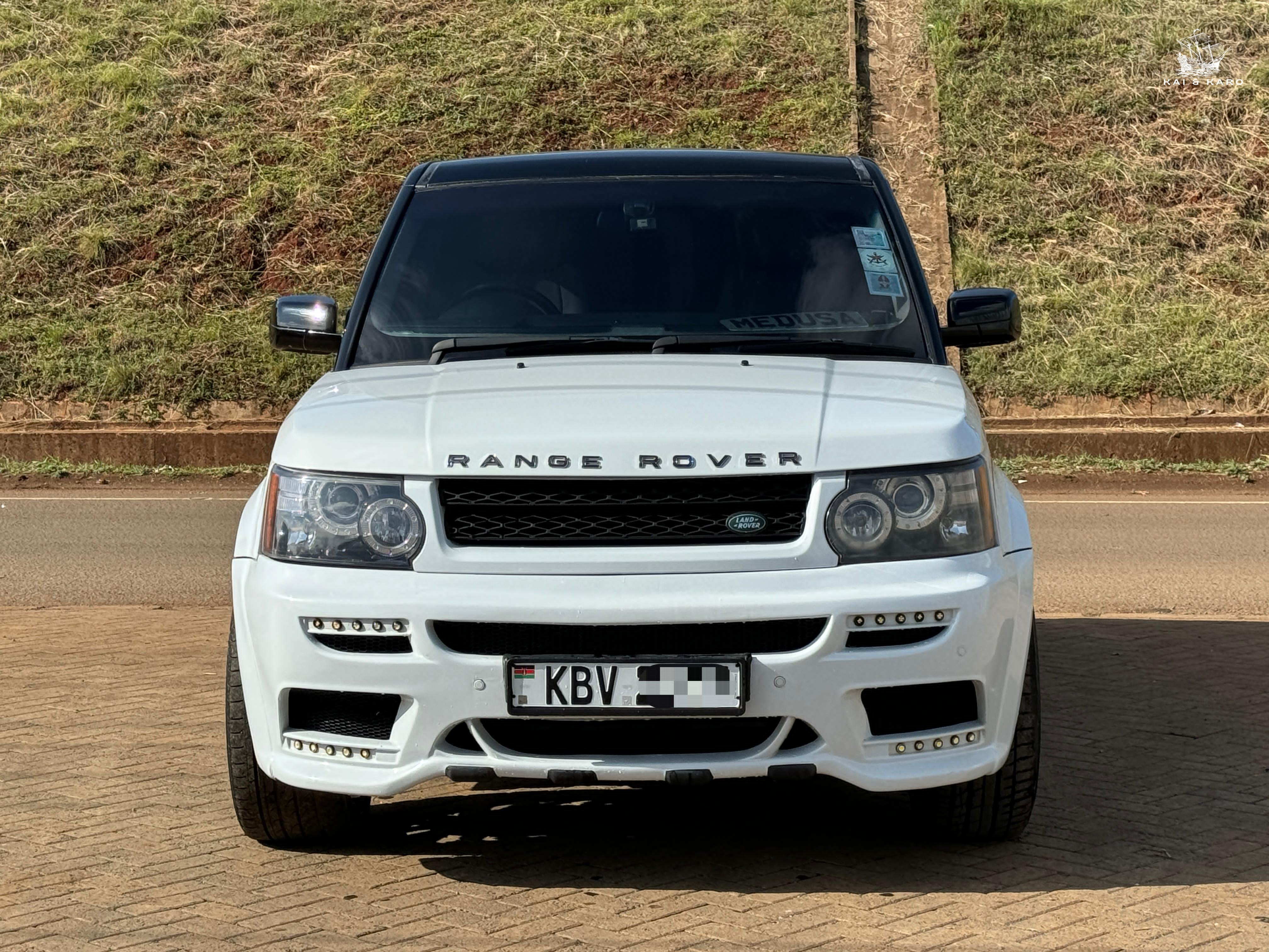 Range Rover Sport original image, kaiandkaro.com