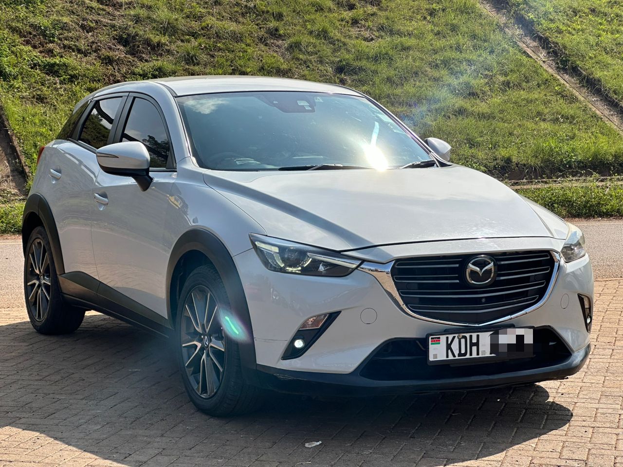 Mazda CX3 original image, kaiandkaro.com