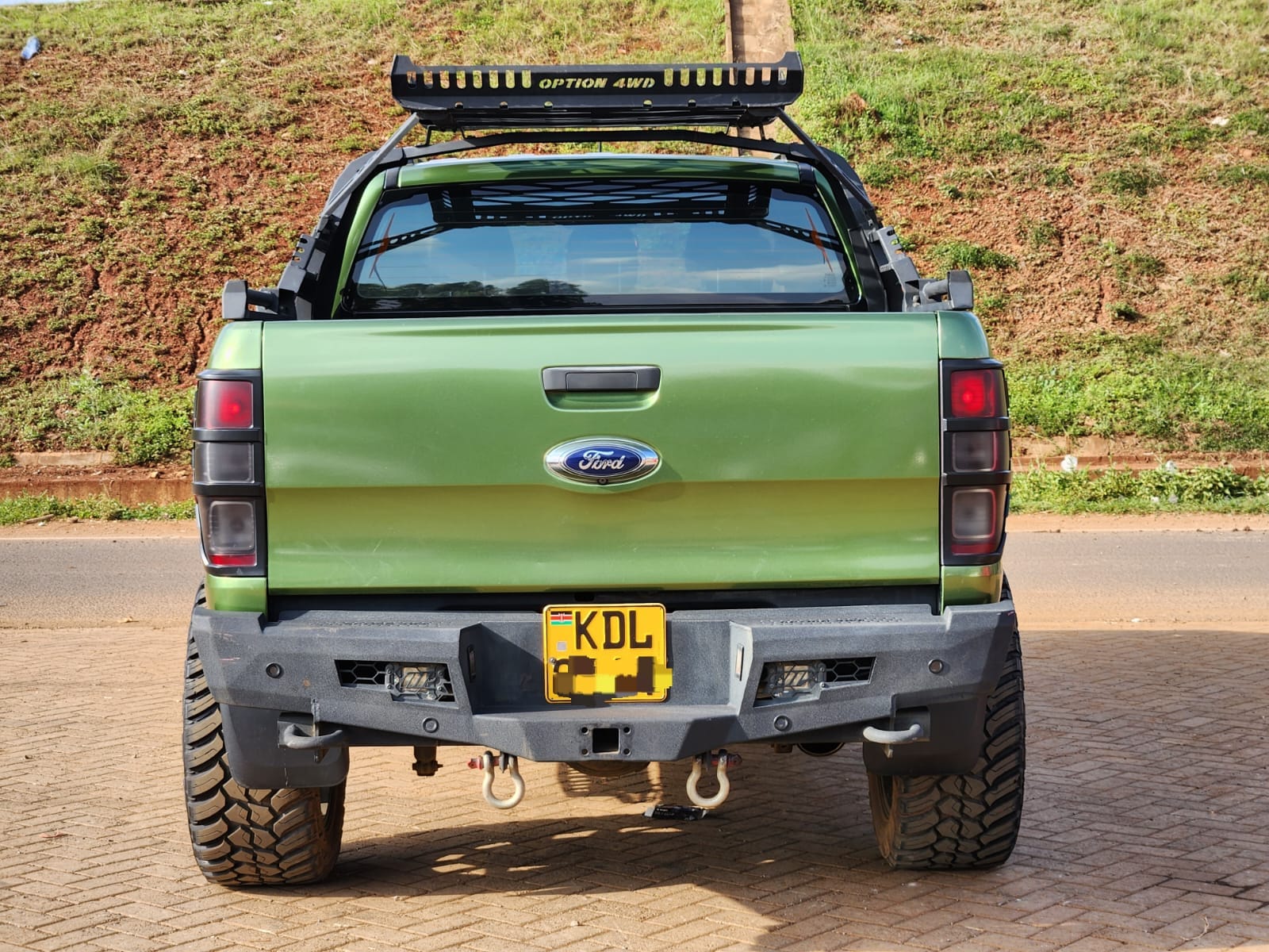 Ford Ranger original image, kaiandkaro.com