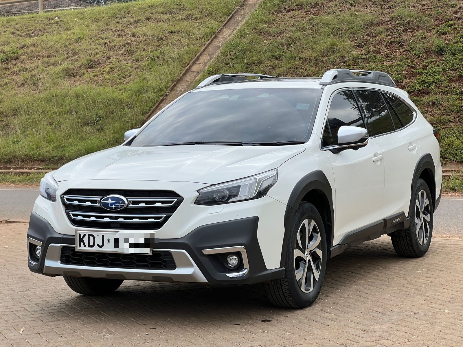 Subaru Outback original image, kaiandkaro.com