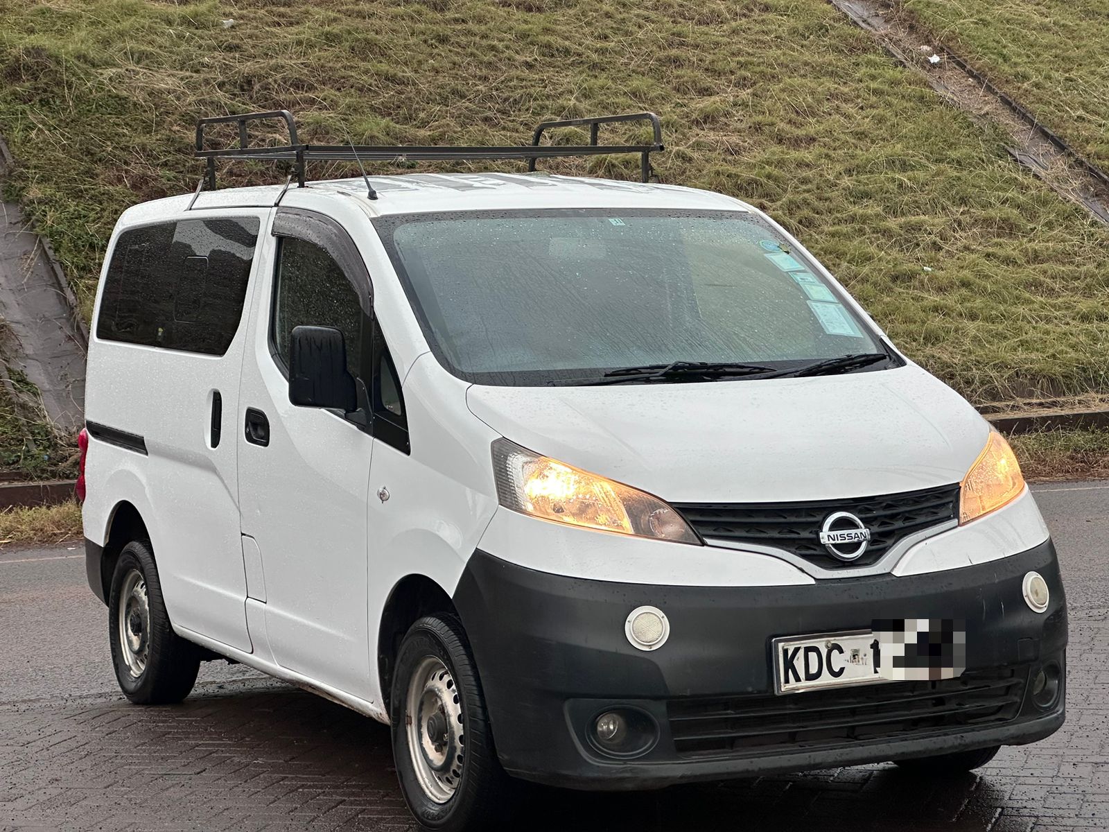 Nissan NV 250 original image, kaiandkaro.com