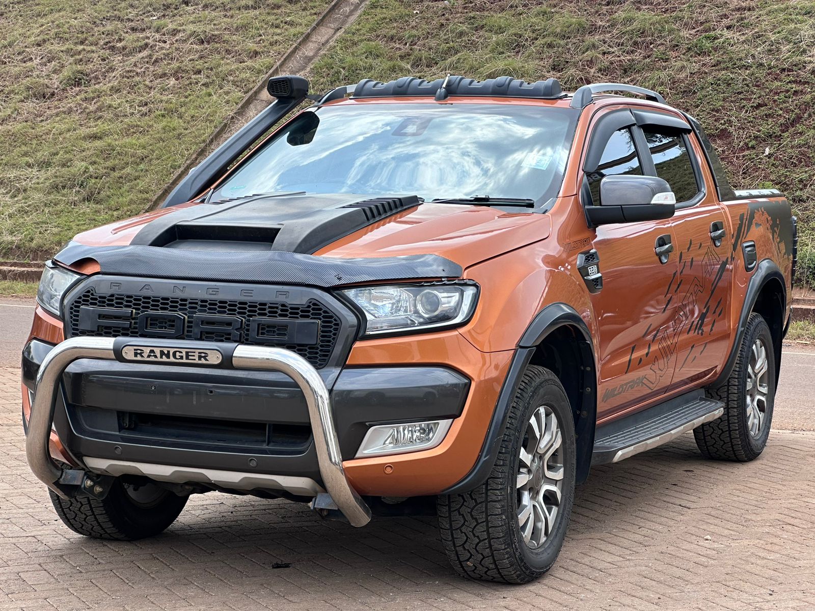 Ford Ranger original image, kaiandkaro.com