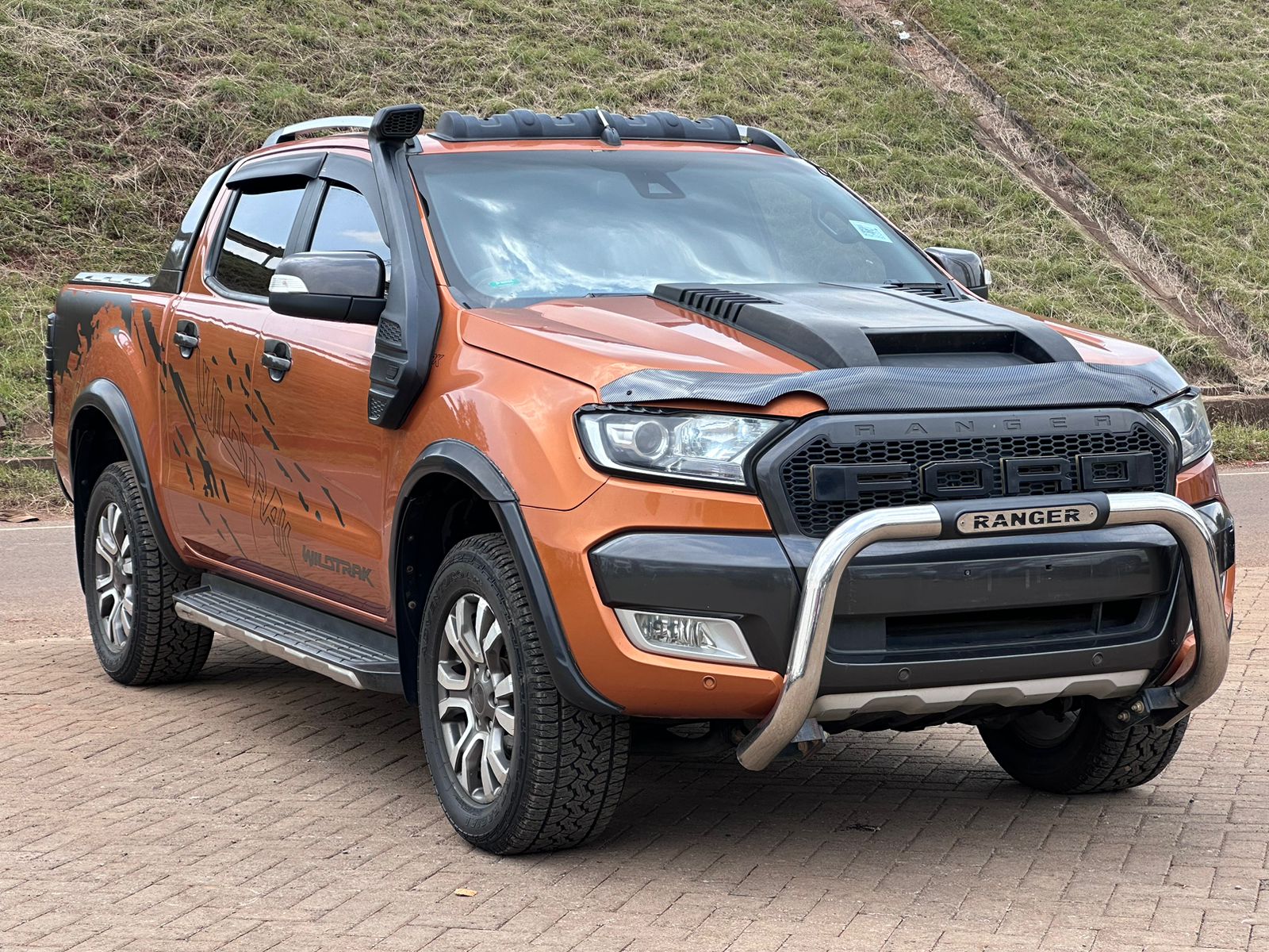 Ford Ranger original image, kaiandkaro.com