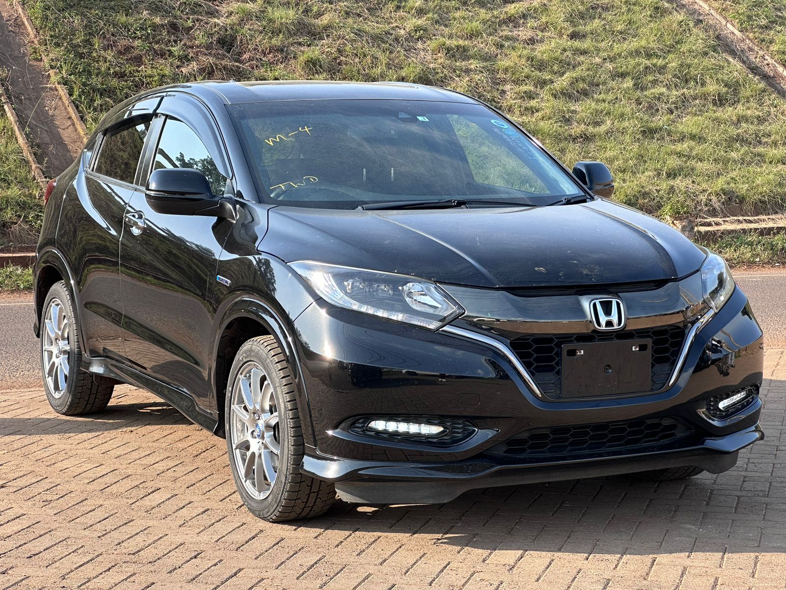 Honda Vezel original image, kaiandkaro.com