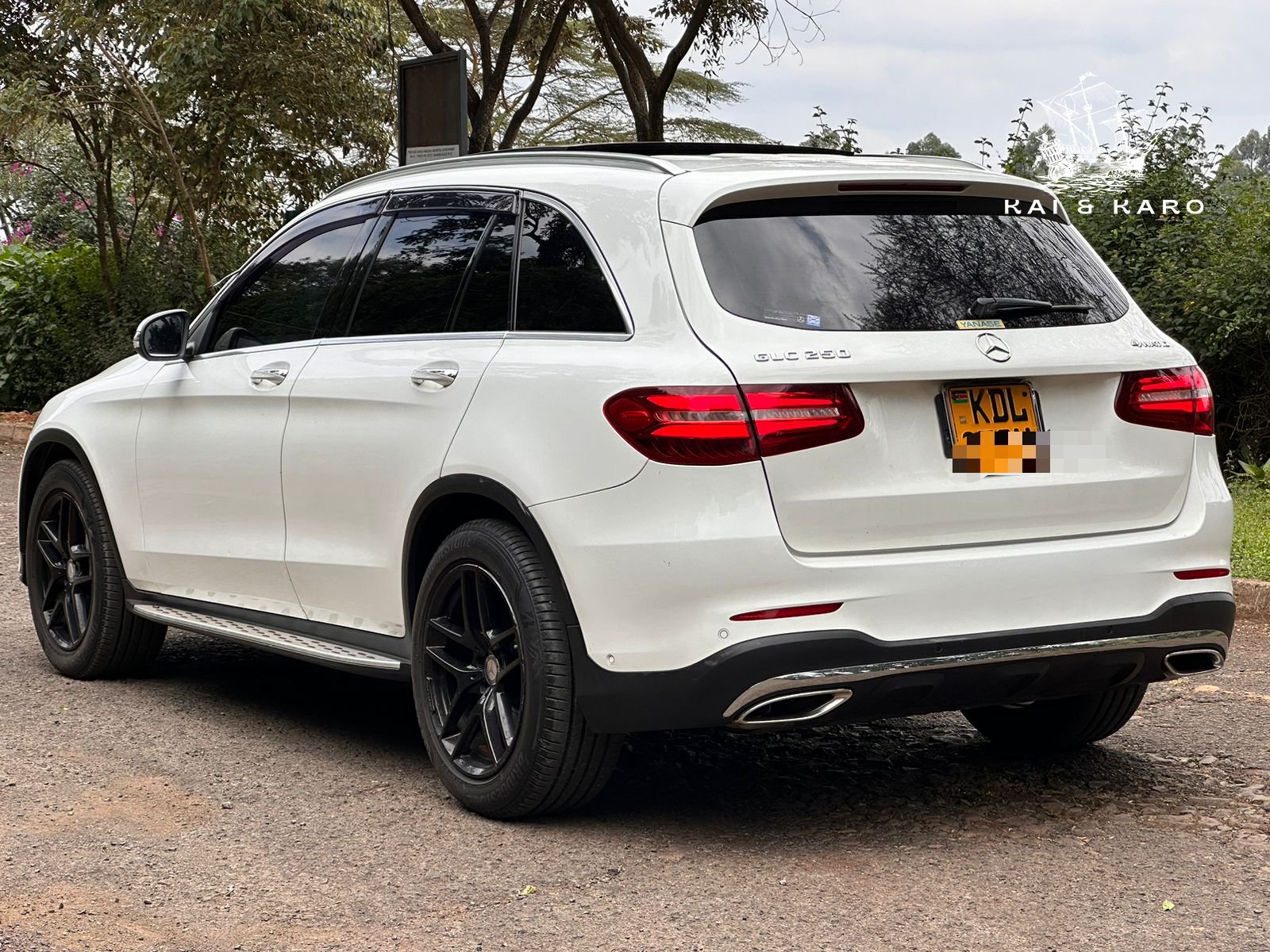 Mercedes Benz GLC 250 original image, kaiandkaro.com