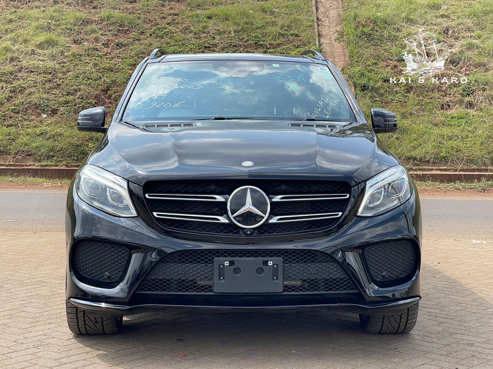 Mercedes-Benz AMG GLE43 original image, kaiandkaro.com