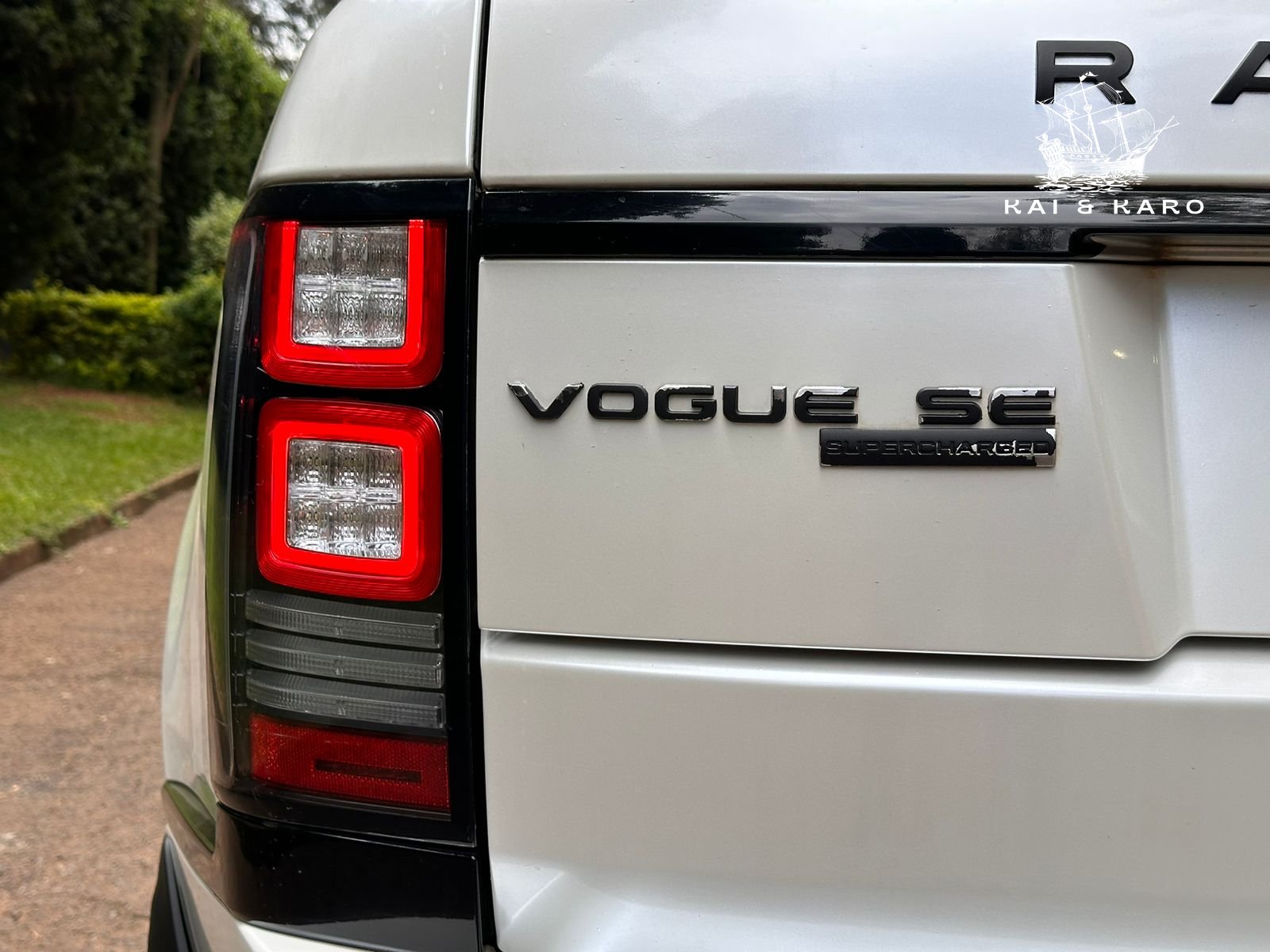 Range Rover Vogue original image, car dealers Nairobi, car dealers ...