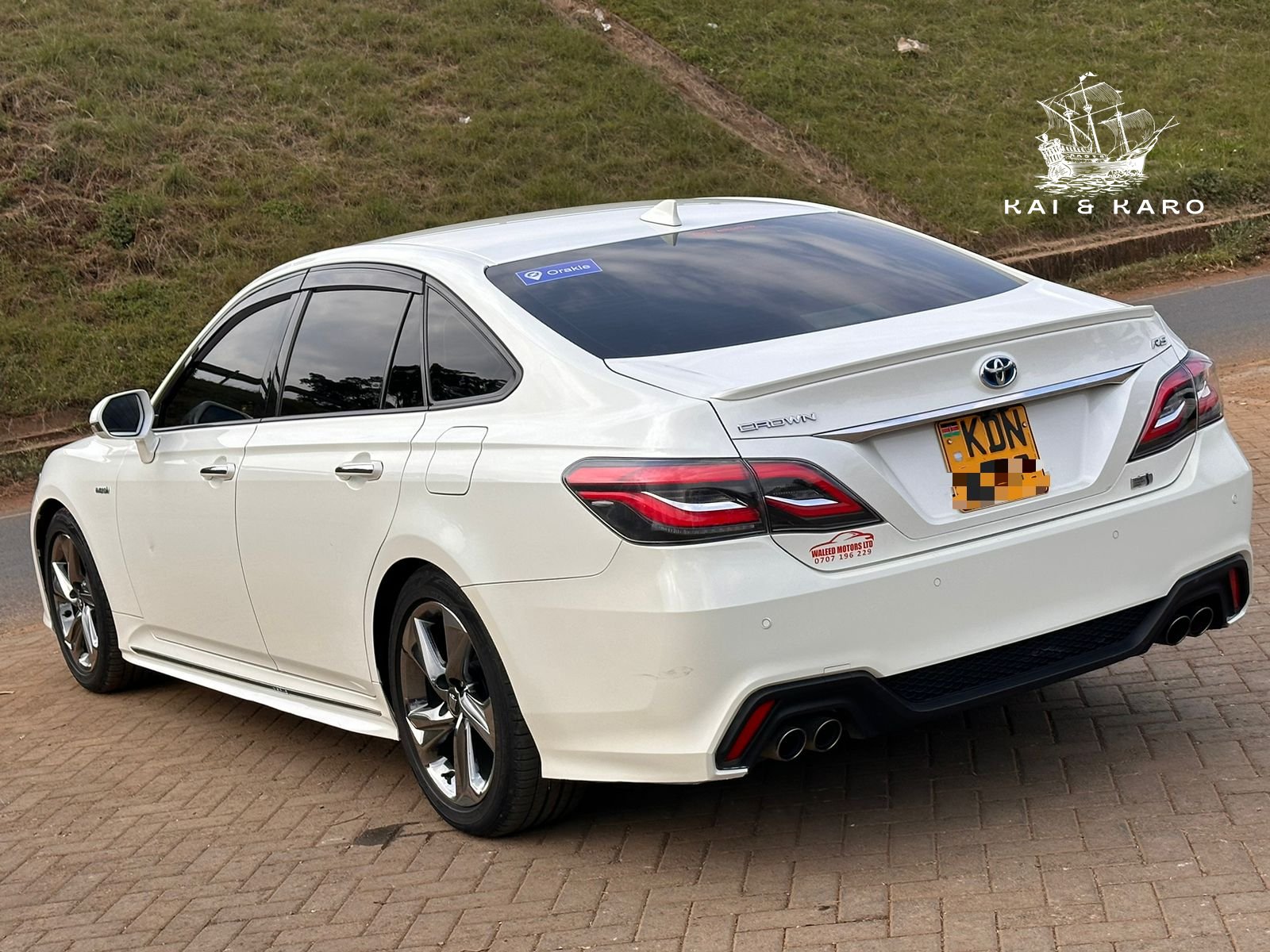 Toyota Crown original image, kaiandkaro.com