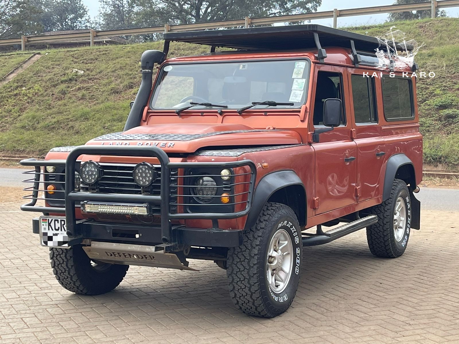 Landrover Defender original image, kaiandkaro.com