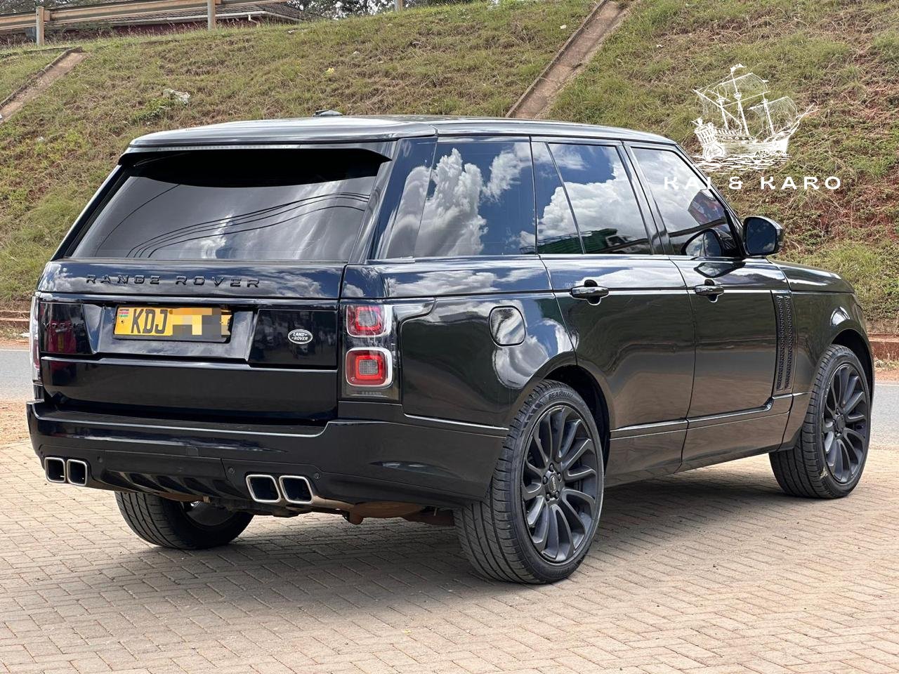 Range Rover Vogue original image, kaiandkaro.com