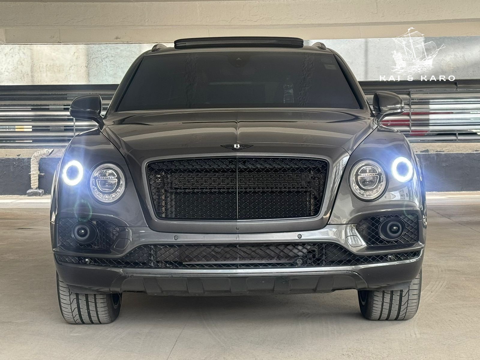 Bentley Bentayga original image, kaiandkaro.com