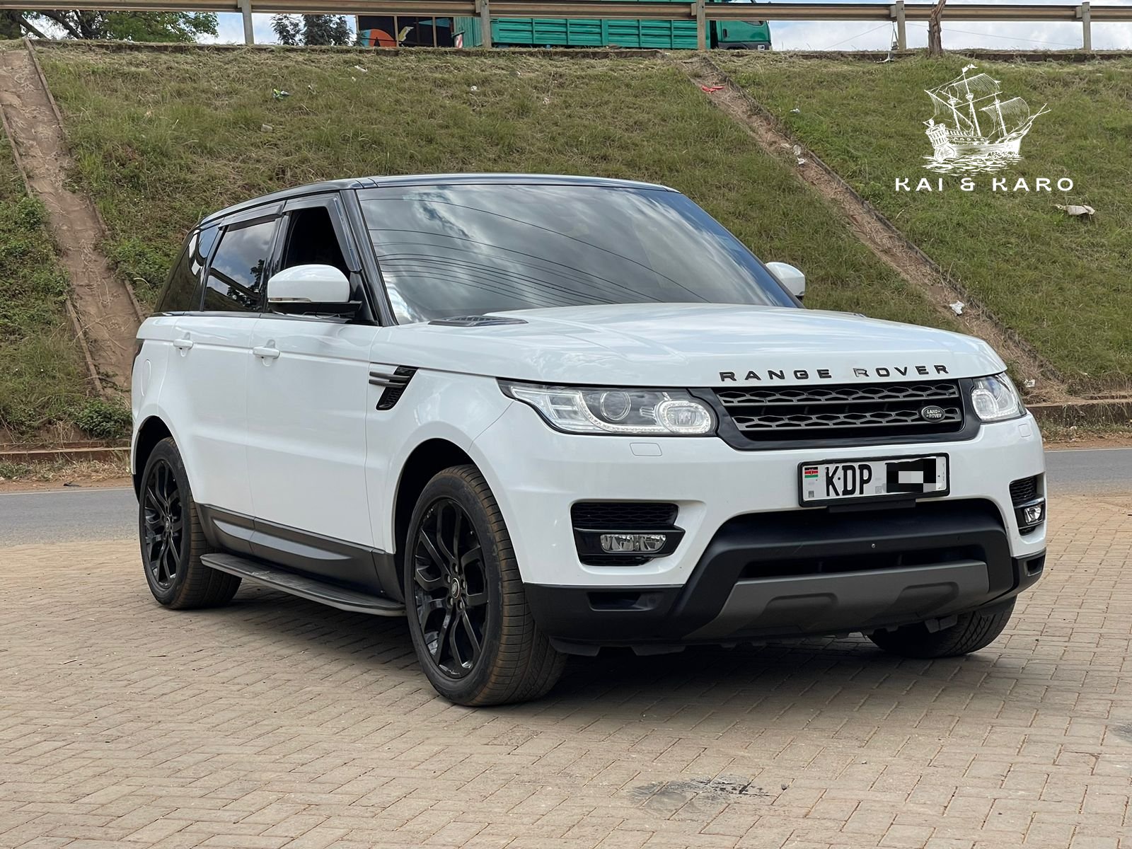 Range Rover Sport original image, kaiandkaro.com