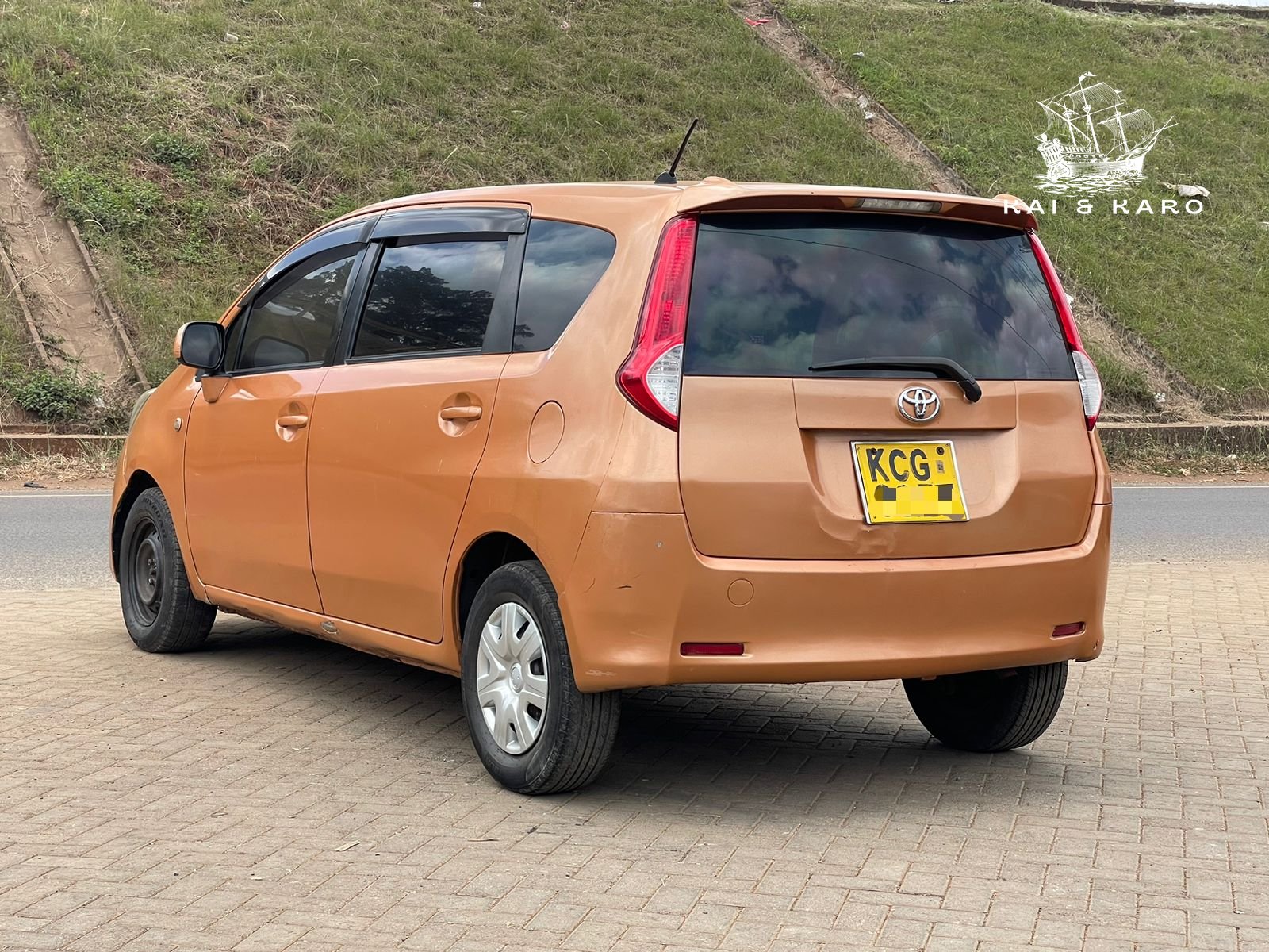 Toyota Passo Sette original image, kaiandkaro.com