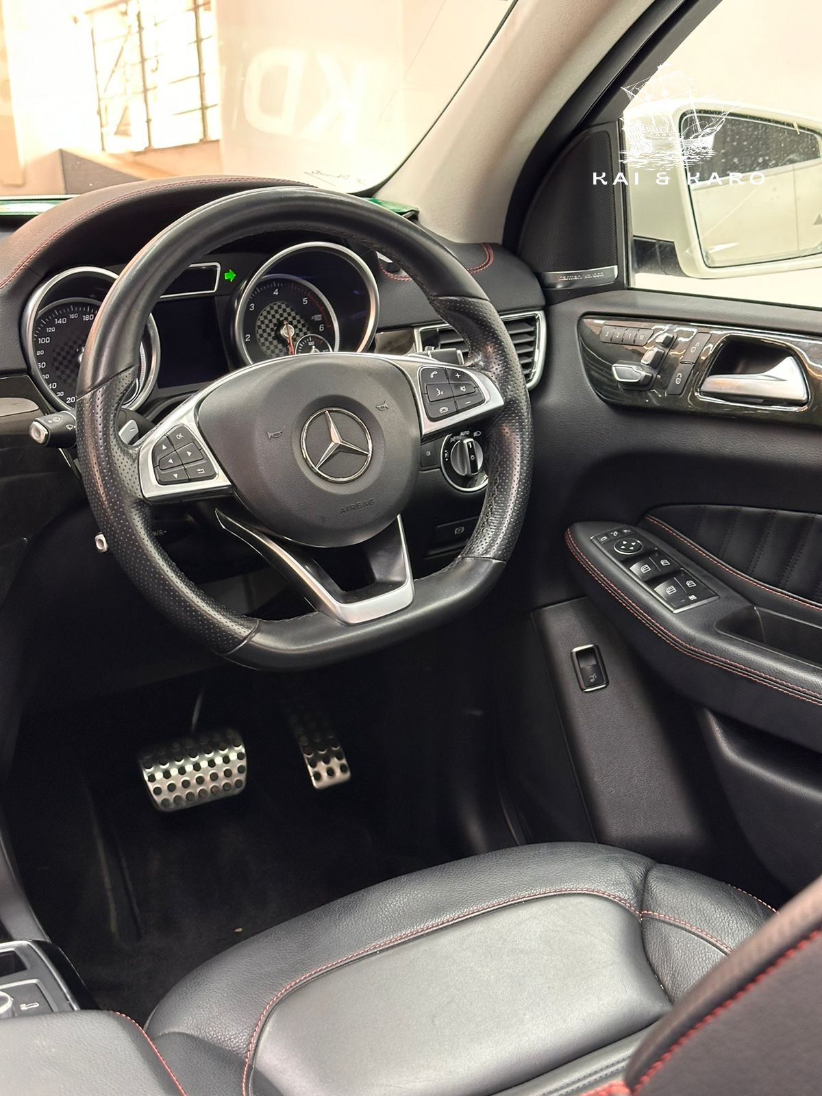 Mercedes Benz GLE350d original image, kaiandkaro.com