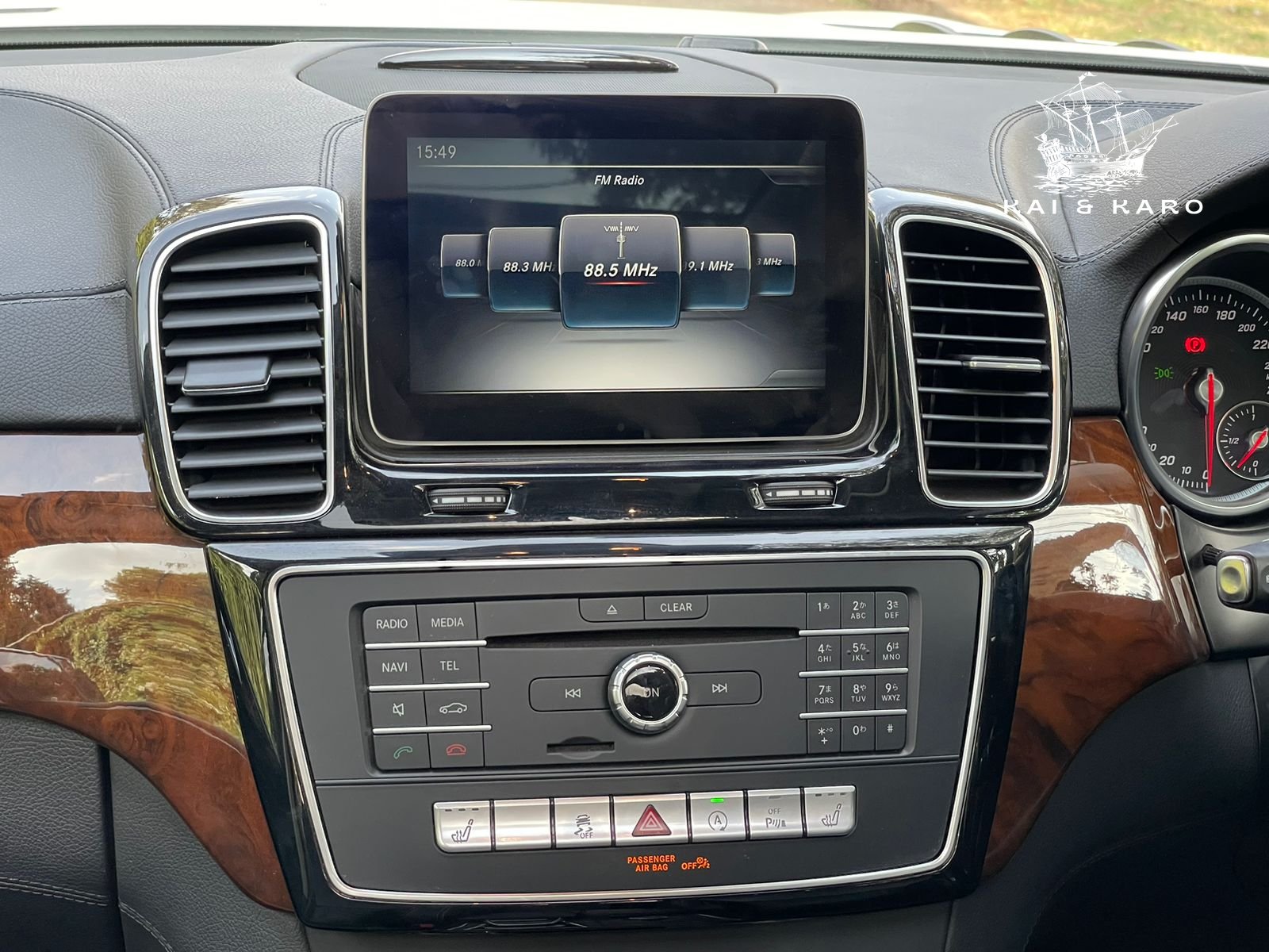 Mercedes Benz GLS350d original image, kaiandkaro.com