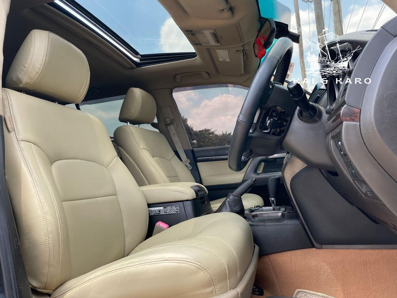 Toyota Landcruiser VX original image, kaiandkaro.com