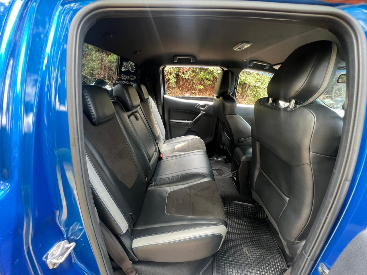 Ford Ranger Raptor original image, kaiandkaro.com