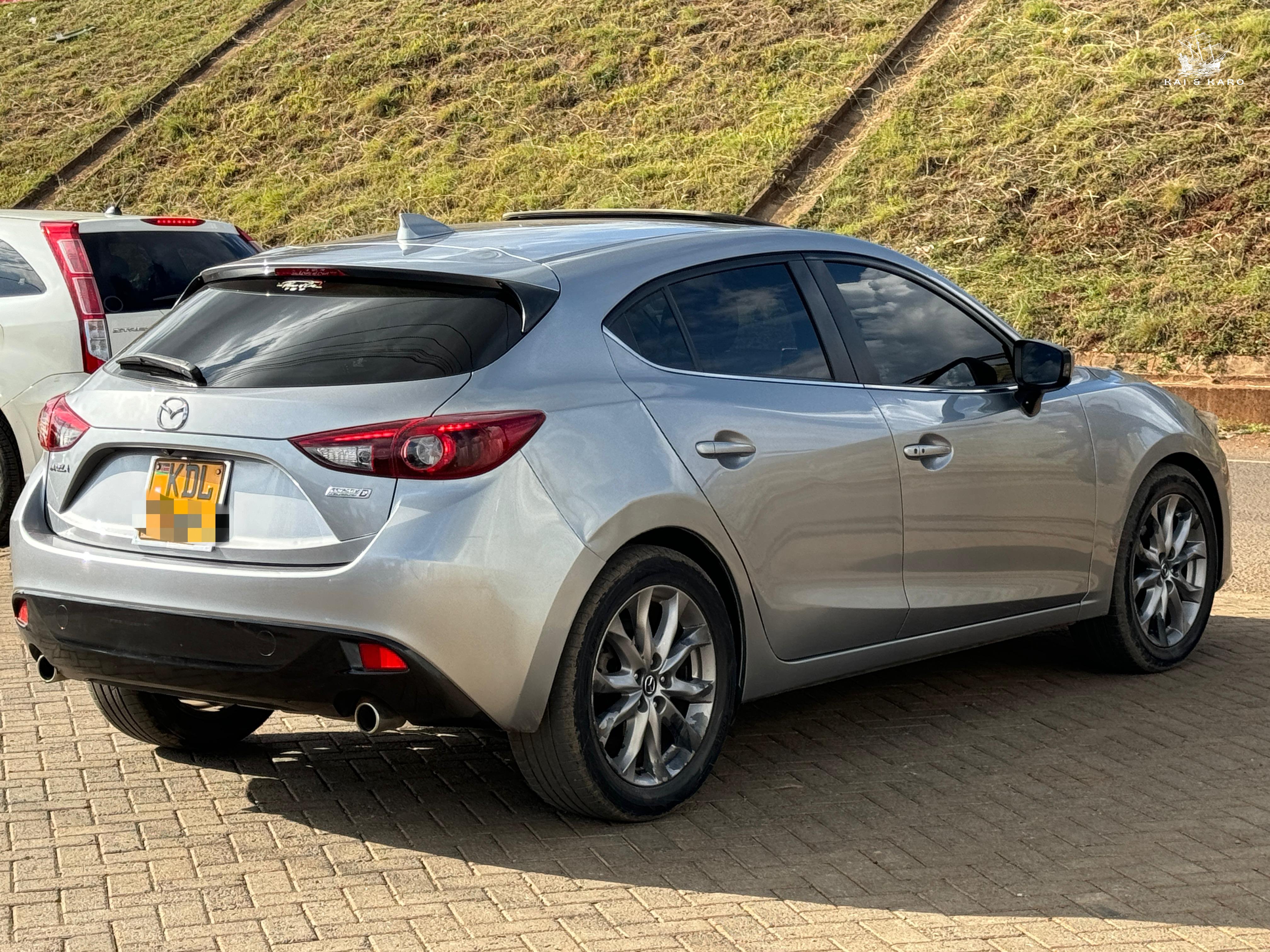 Mazda Axela original image, kaiandkaro.com