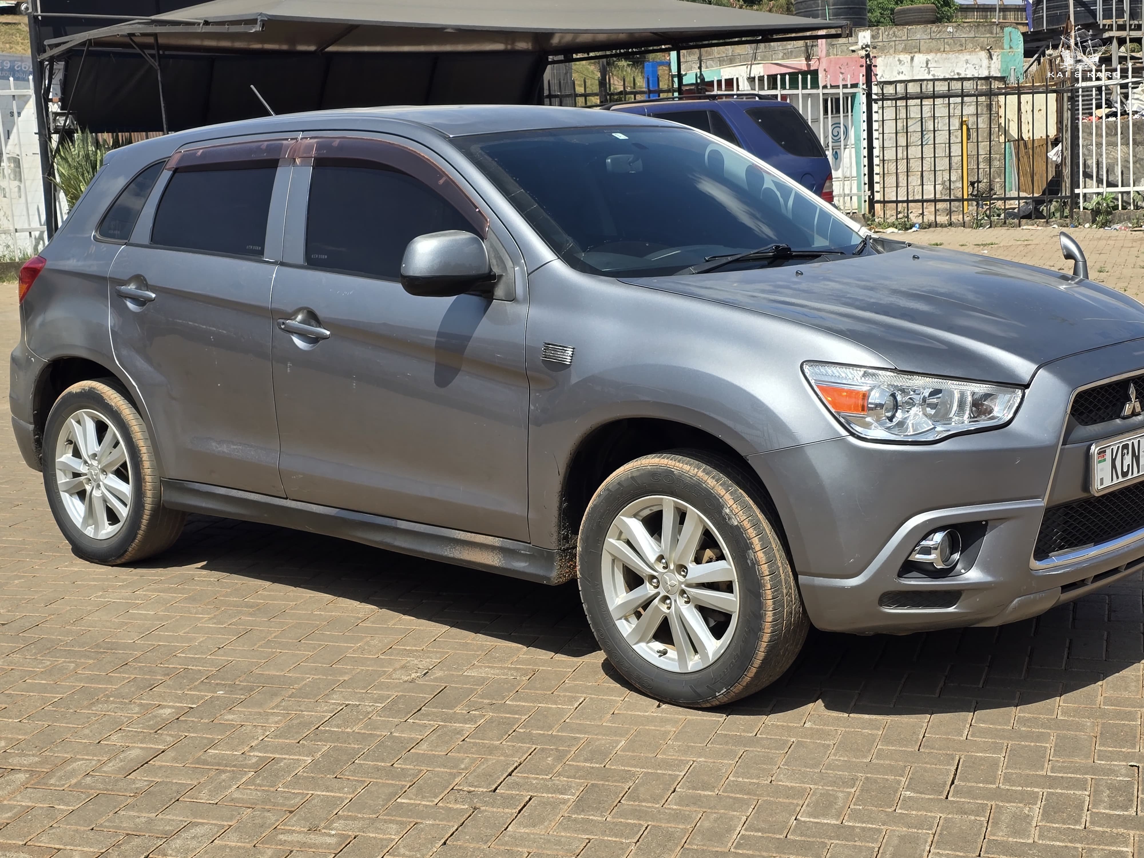 Mitsubishi RVR original image, kaiandkaro.com