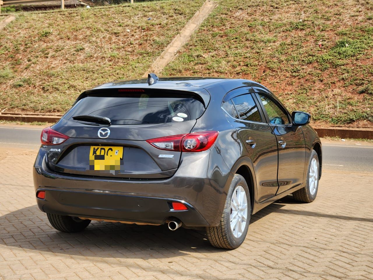 Mazda Axela original image, kaiandkaro.com