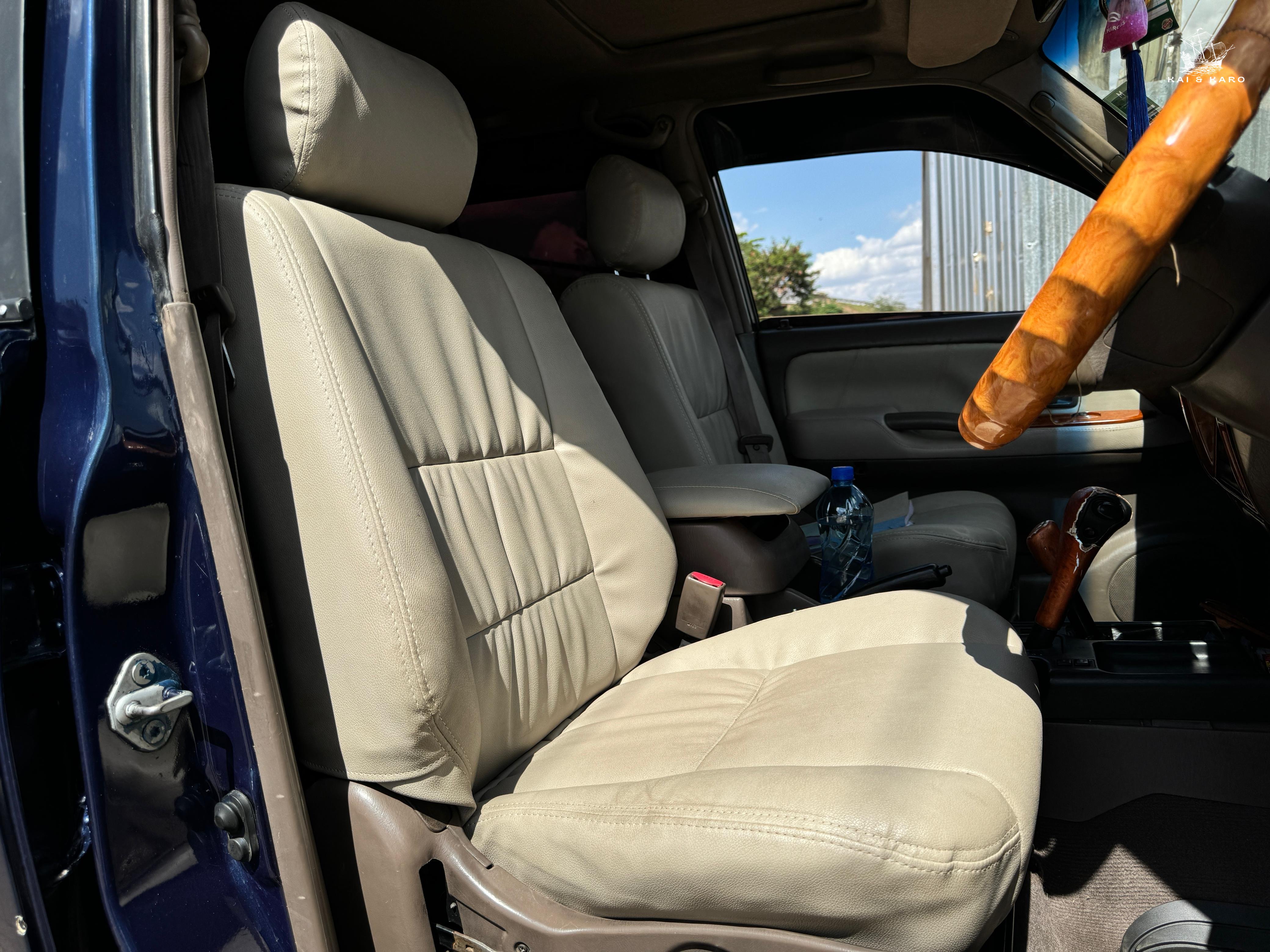 Toyota Landcruiser Prado original image, kaiandkaro.com