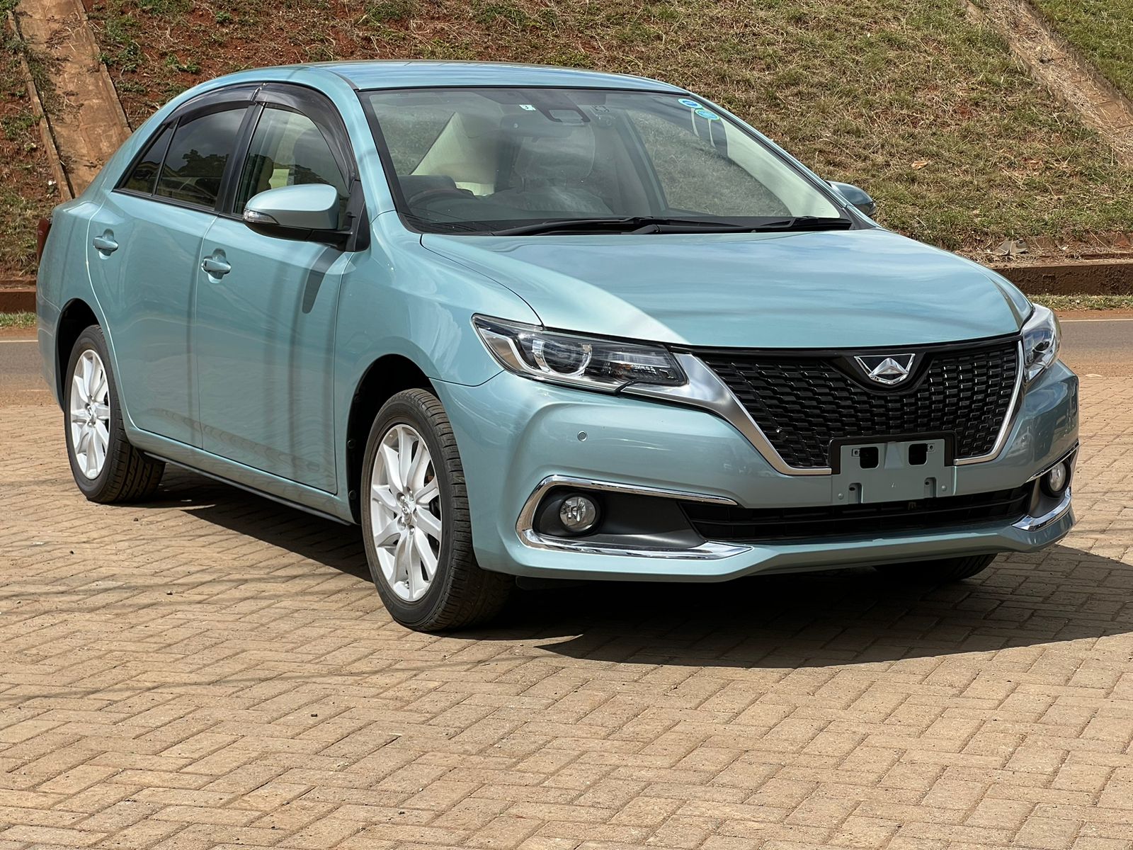 Toyota Allion 2.0L original image, car dealers Nairobi, car dealers ...