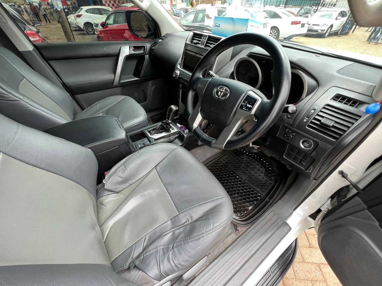 Toyota Prado TX "2TR-FE" original image, kaiandkaro.com