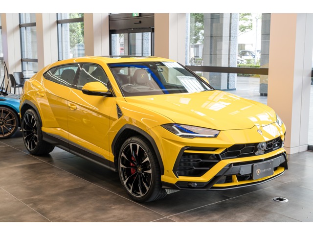 LAMBORGHINI URUS original image, kaiandkaro.com