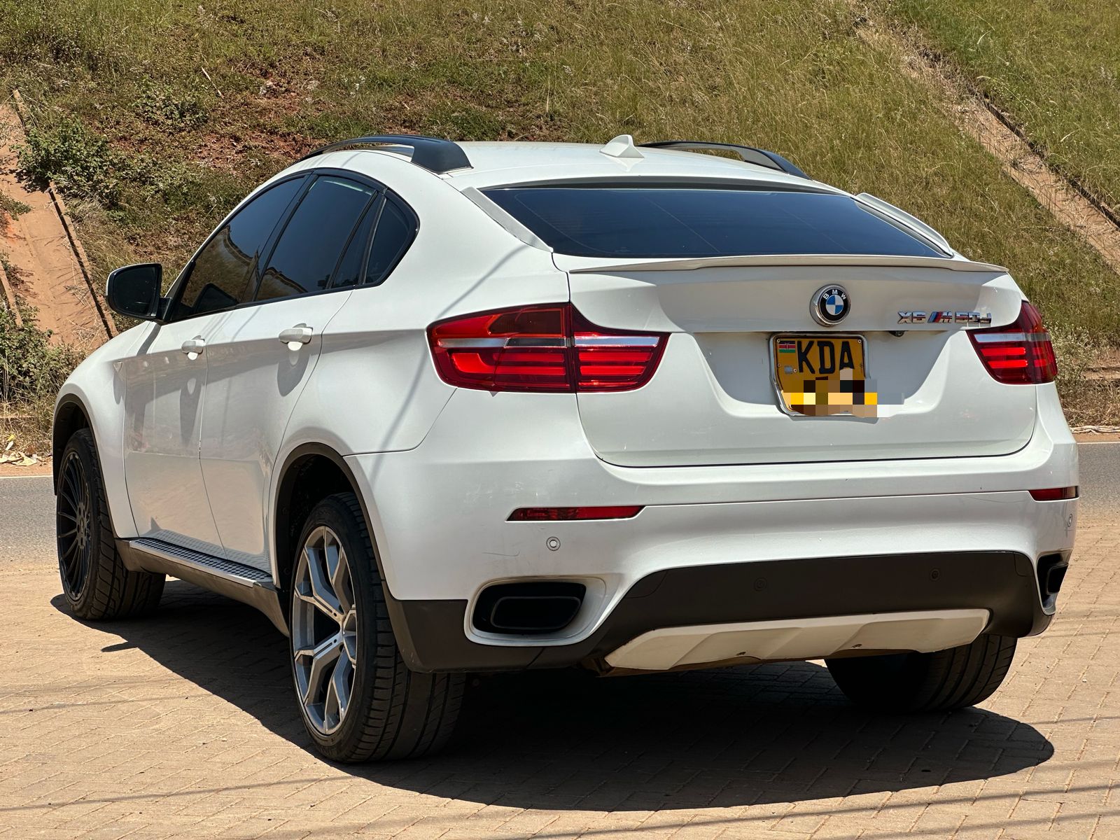 BMW X6 XDrive M50d 'N57' Tri-Turbo original image, kaiandkaro.com