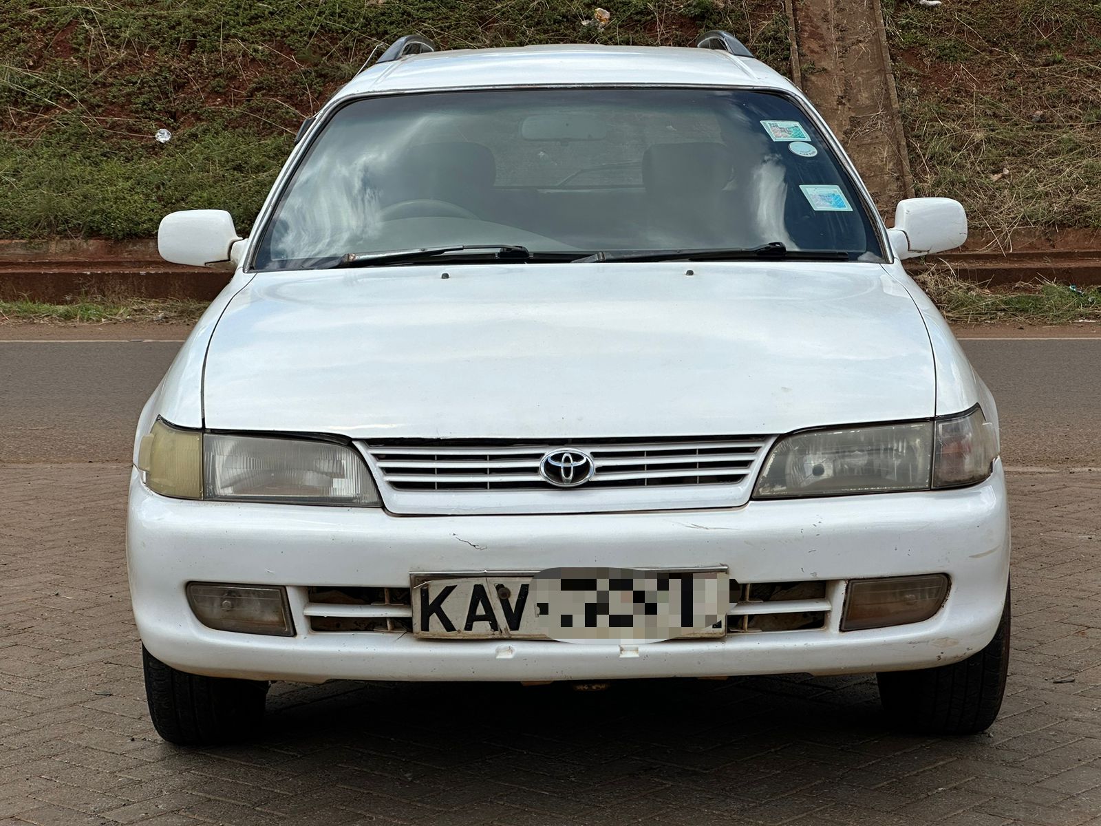 Toyota Corolla G-Touring original image, kaiandkaro.com