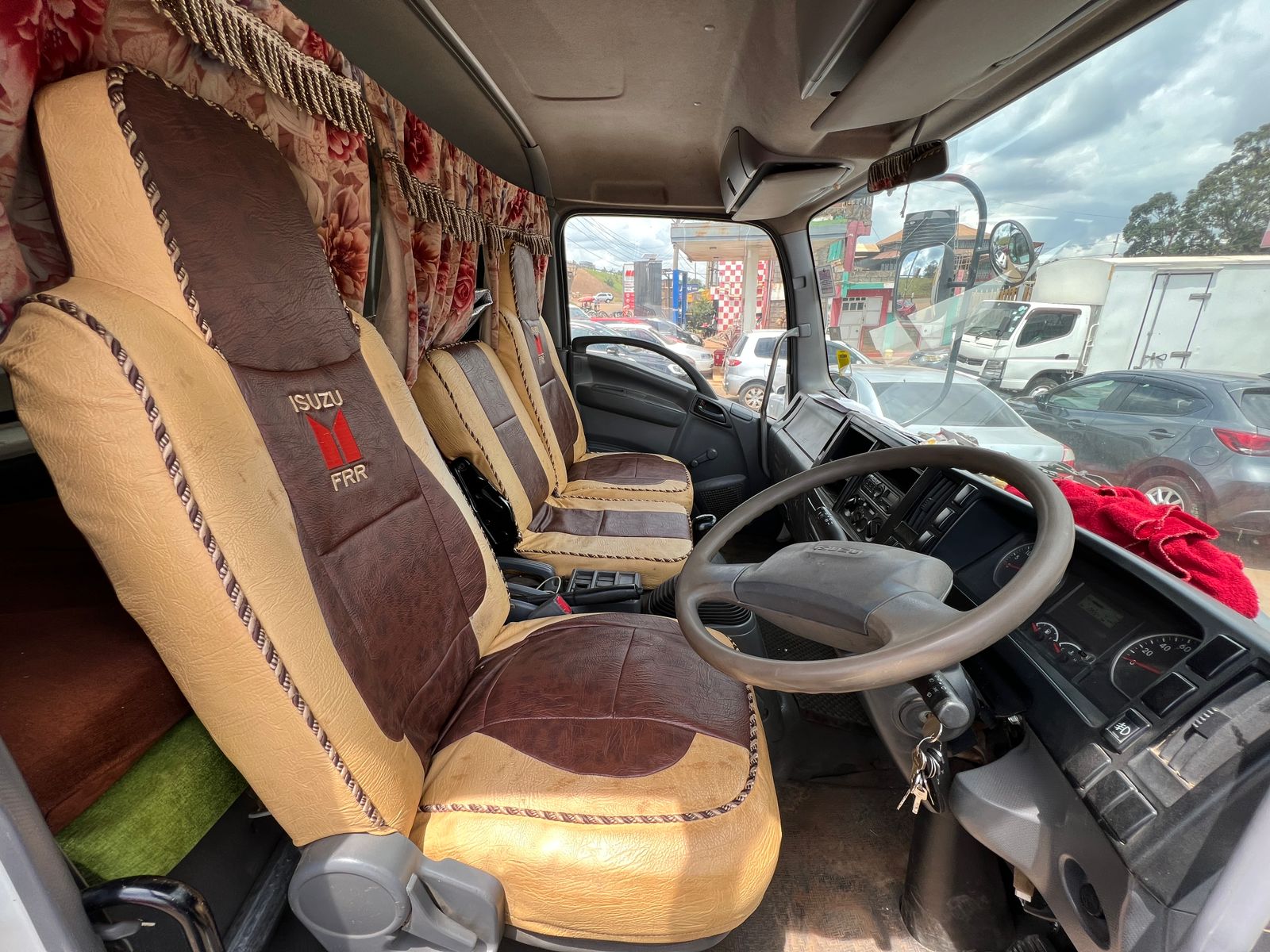 Isuzu FRR original image, kaiandkaro.com