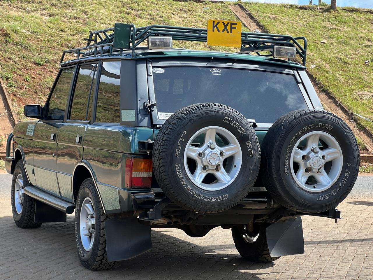 Range Rover Classic 3.5L V8 original image, kaiandkaro.com