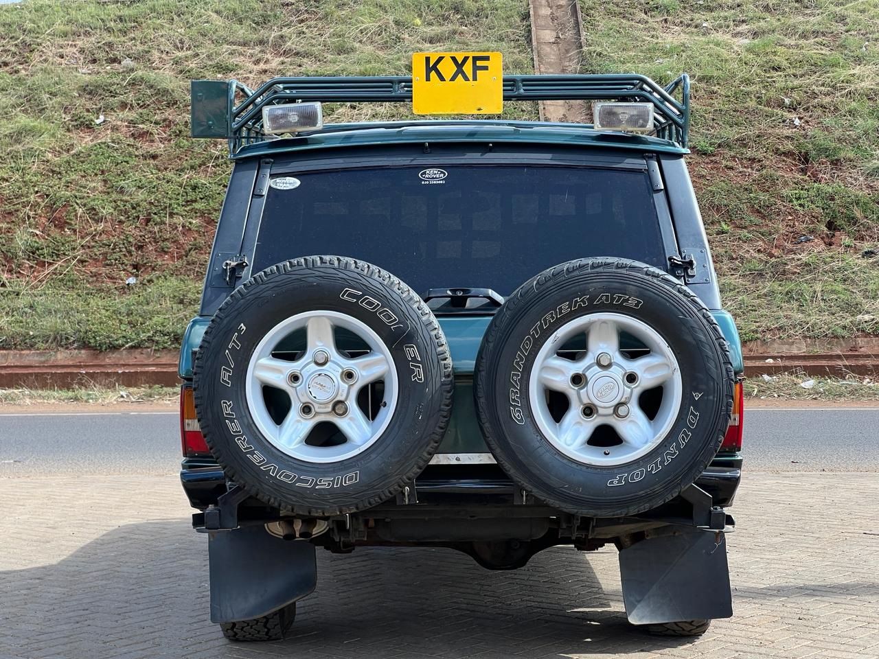 Range Rover Classic 3.5L V8 original image, kaiandkaro.com