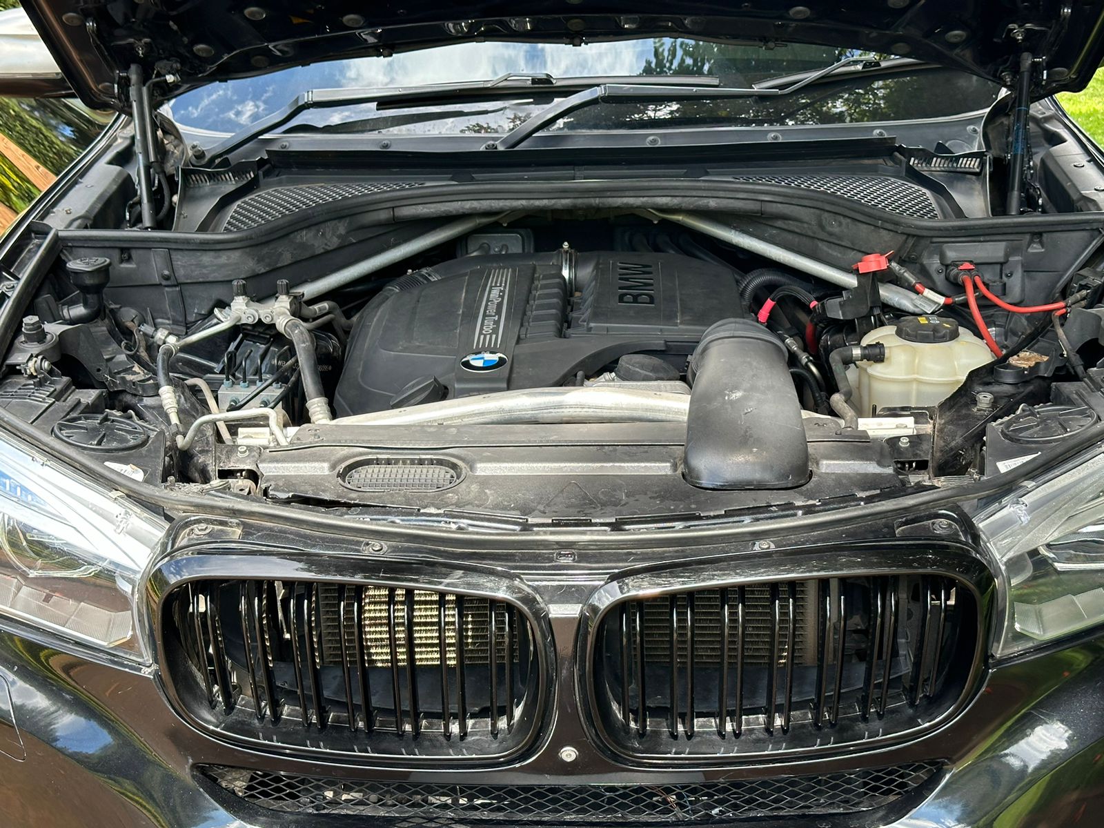 BMW X6 "F16" XDRIVE 35i original image, kaiandkaro.com