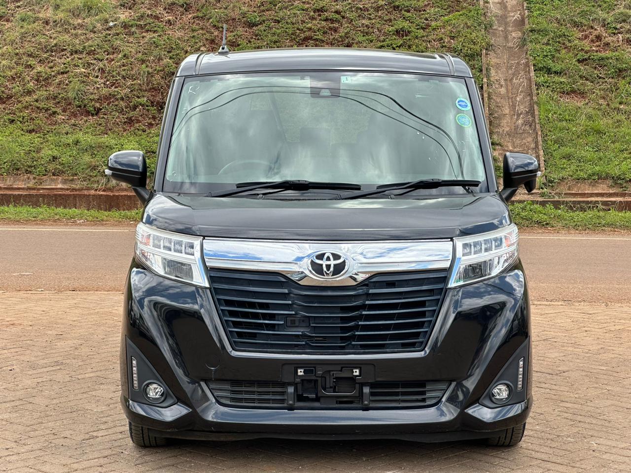 Toyota Roomy original image, kaiandkaro.com