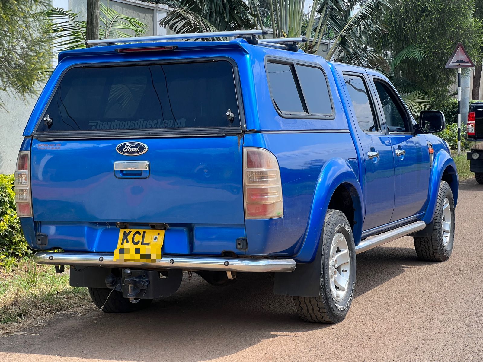 Ford Ranger original image, kaiandkaro.com