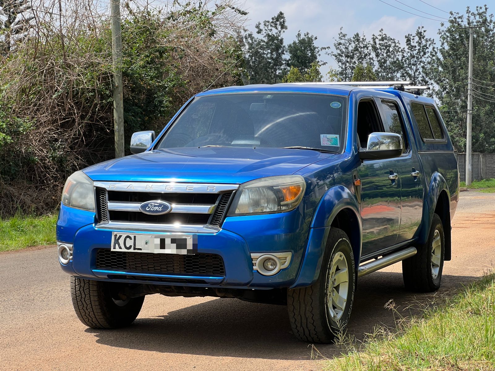 Ford Ranger original image, kaiandkaro.com