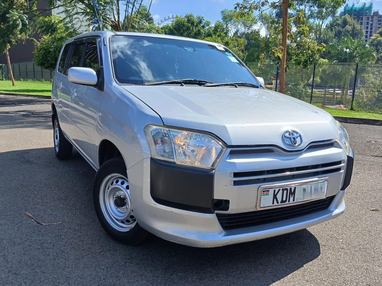 Toyota Probox original image, kaiandkaro.com