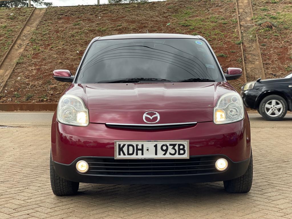 Mazda Verisa original image, kaiandkaro.com