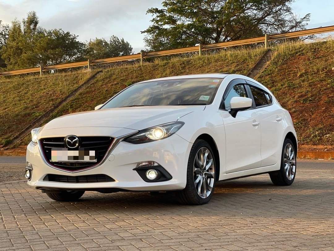 Mazda Axela original image, kaiandkaro.com