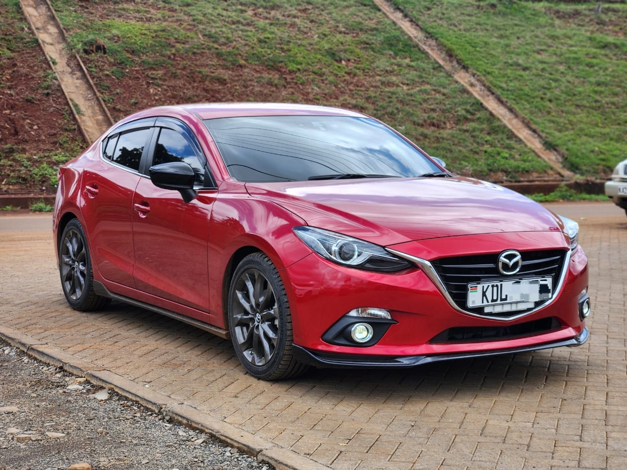 Mazda Axela original image, kaiandkaro.com