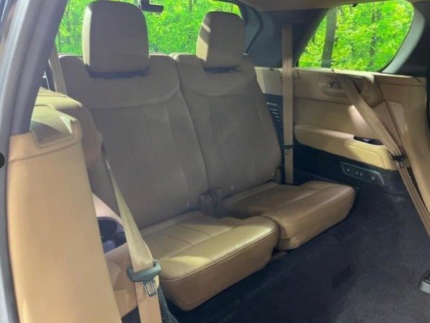 Range Rover Vogue original image, kaiandkaro.com