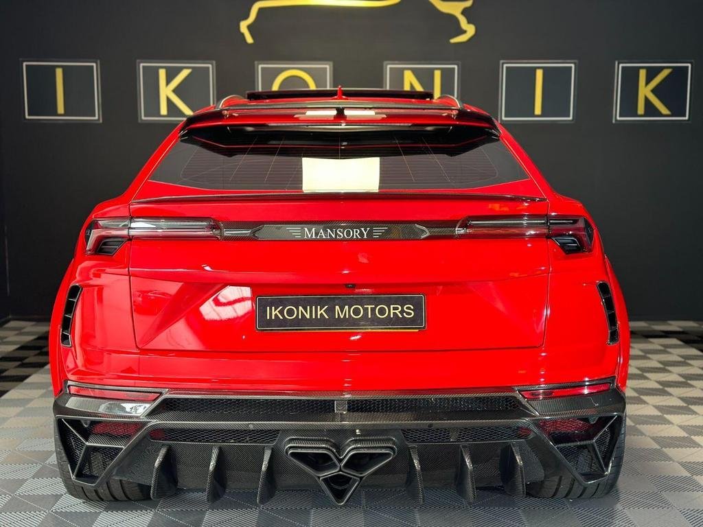 Lamborghini Urus original image, kaiandkaro.com