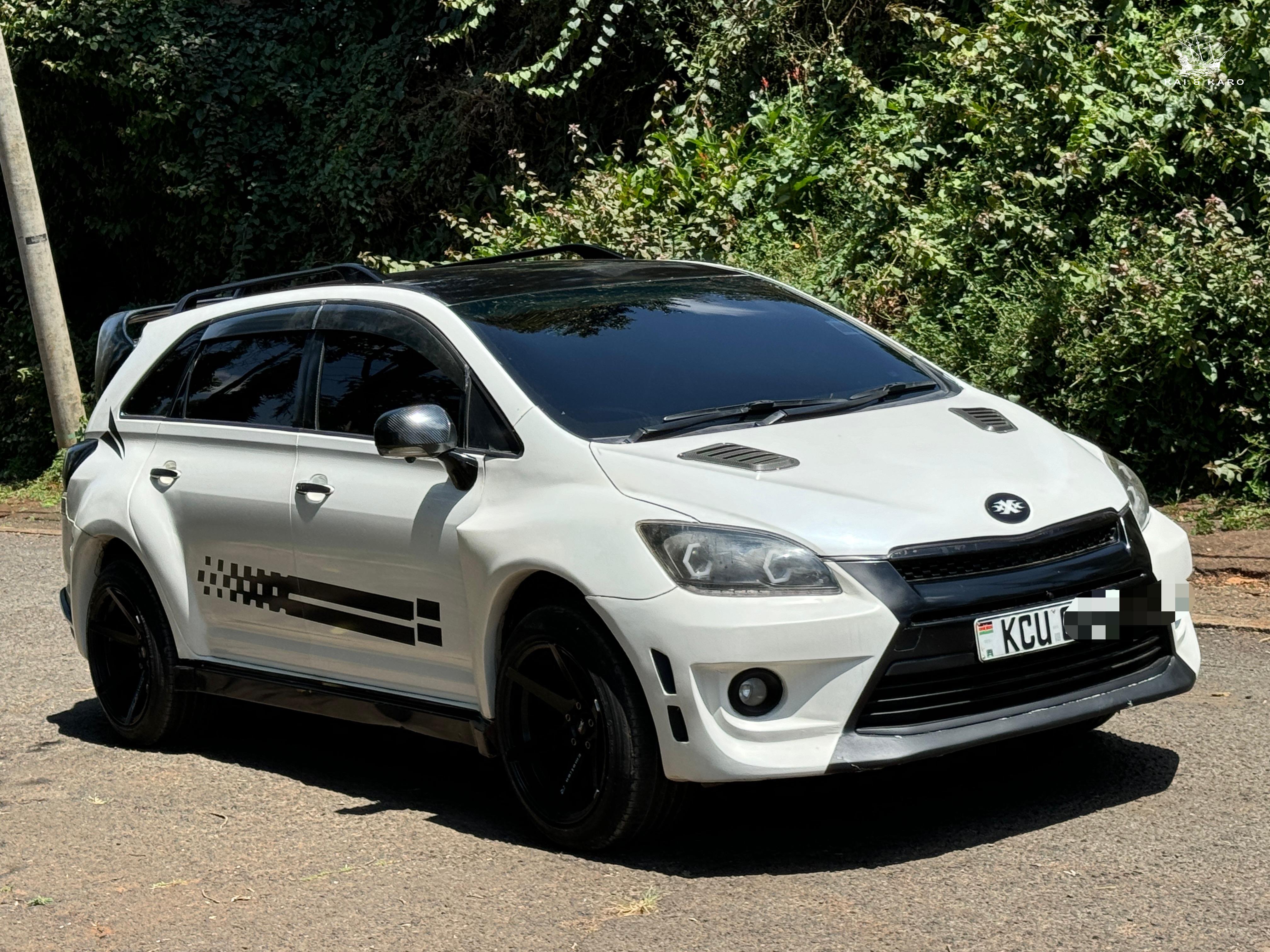 Toyota Mark X Zio original image, kaiandkaro.com