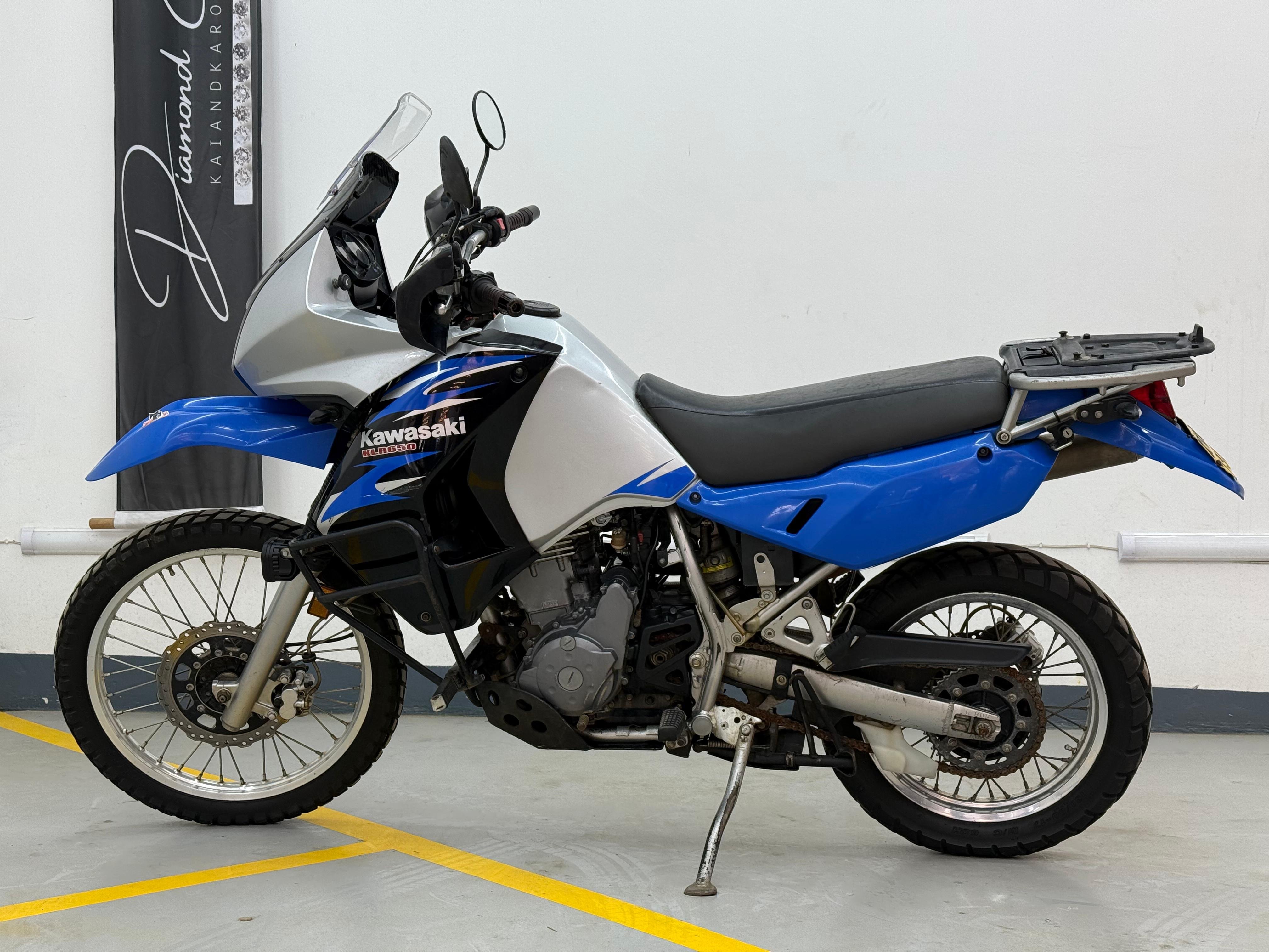 Kawasaki KLR 650 original image, kaiandkaro.com