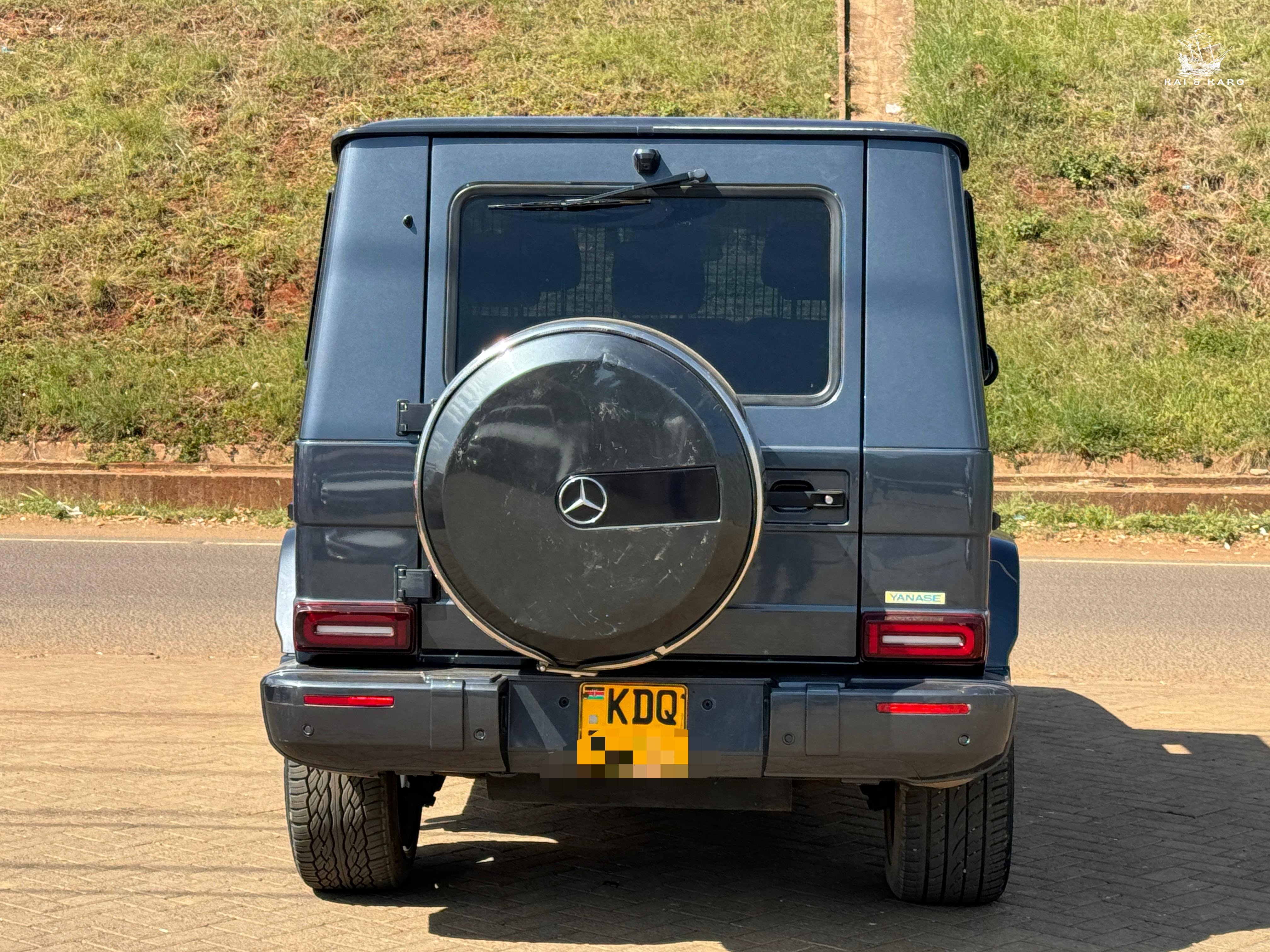 Mercedes G350D original image, kaiandkaro.com