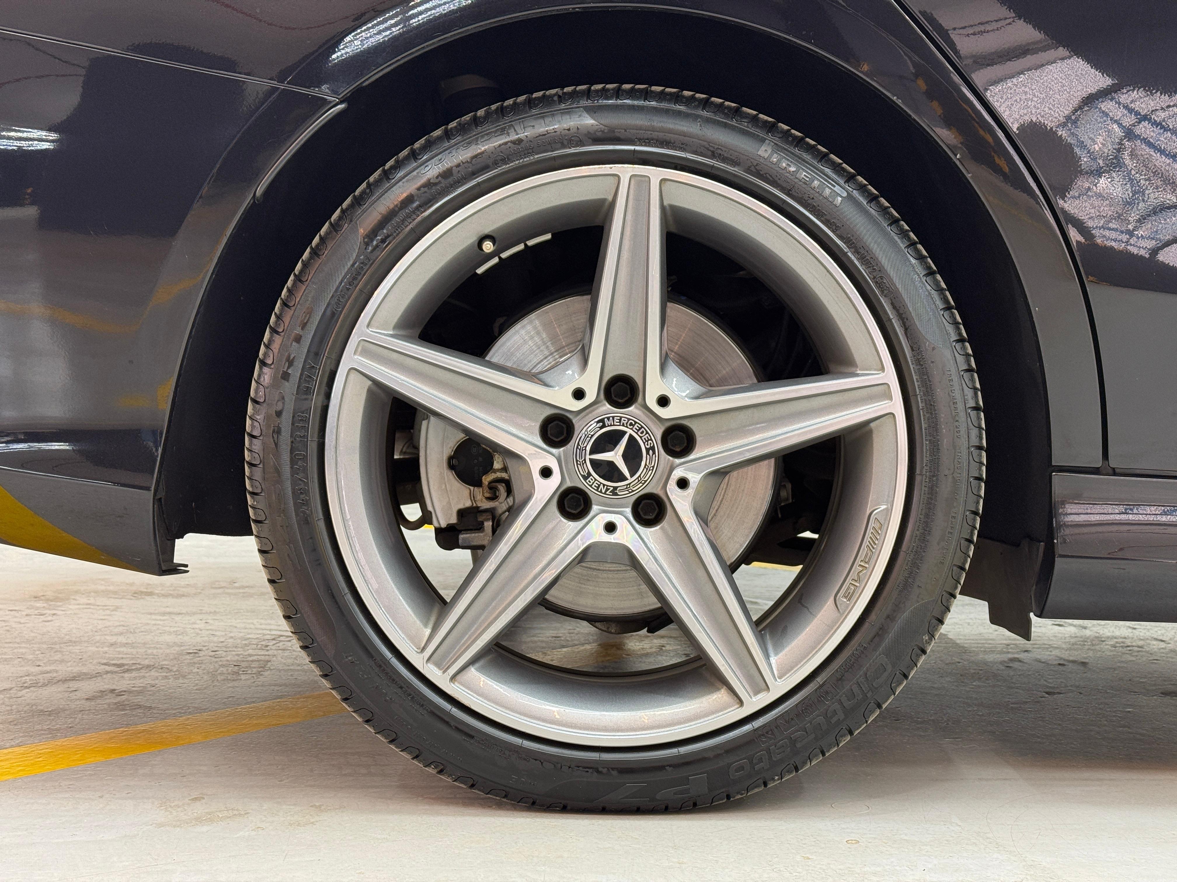 Mercedes C200 AMG Line original image, kaiandkaro.com