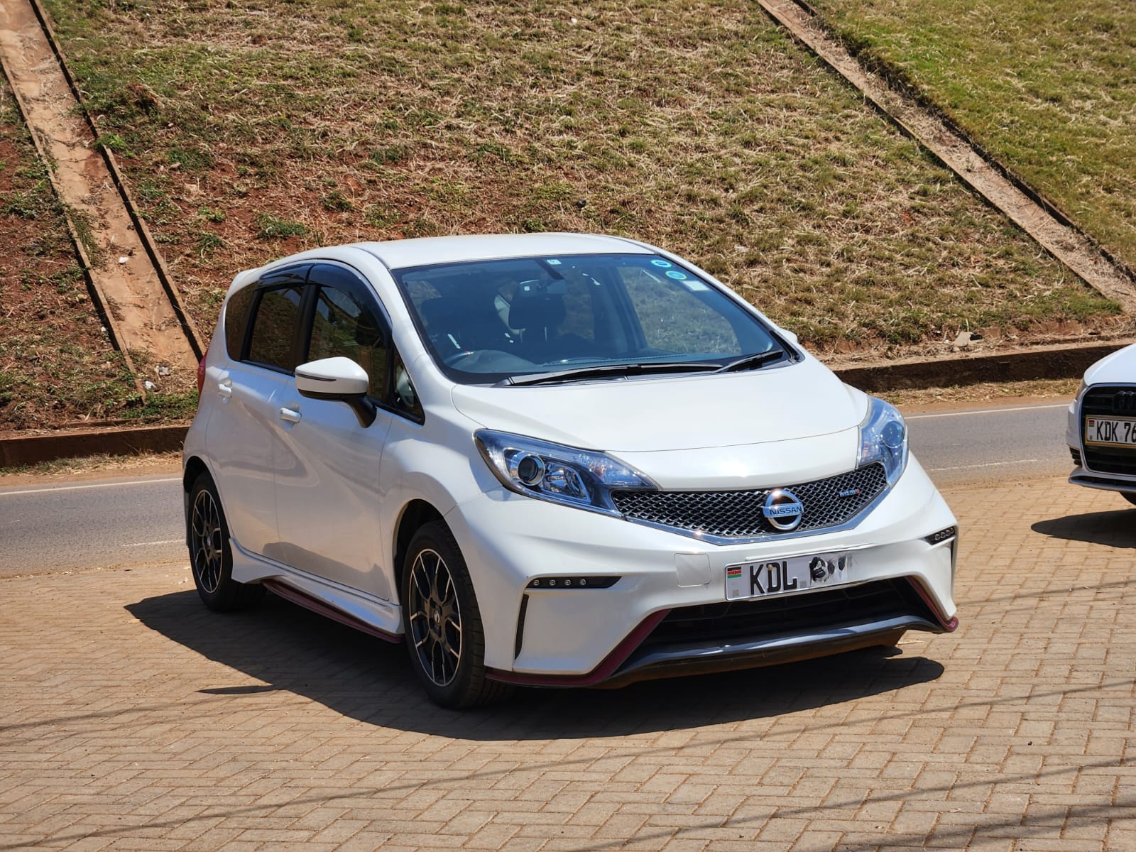 Nissan Note Nismo DIG-S | Kai & Karo | Car Dealership Kenya | New ...