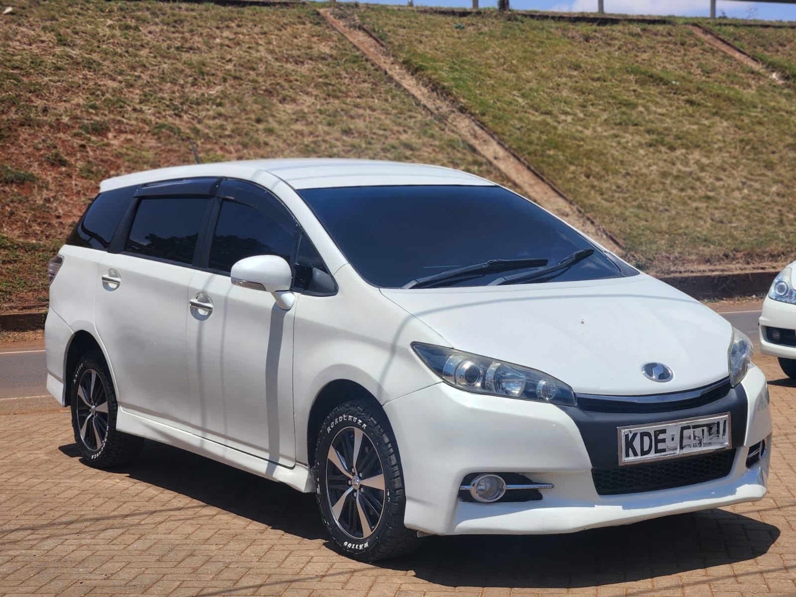 Toyota Wish | Kai & Karo | Car Dealership Kenya | New & Used Cars for Sale