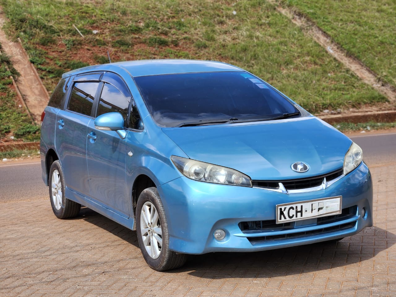 Toyota Wish | Kai & Karo | Car Dealership Kenya | New & Used Cars for Sale